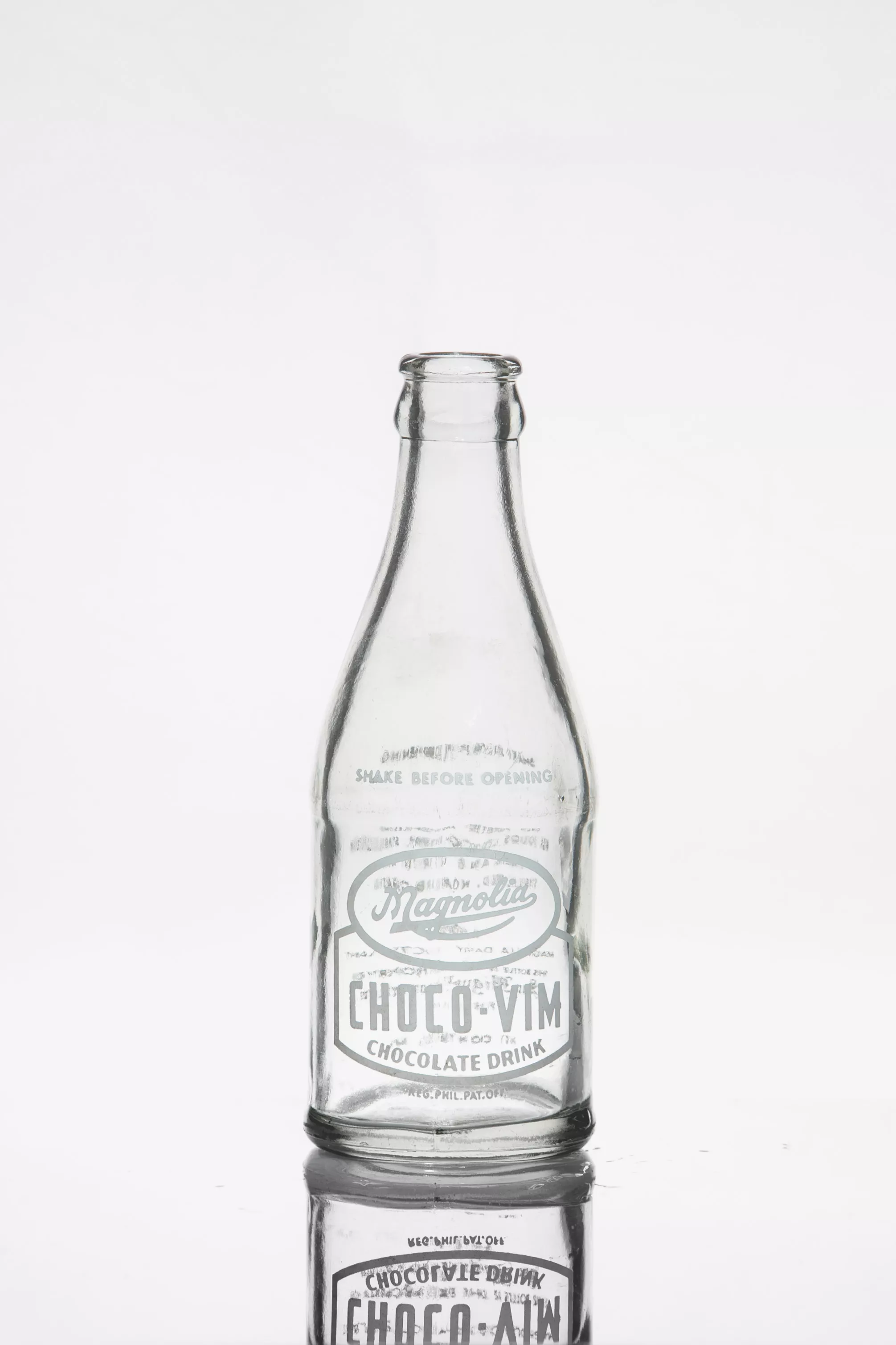 Vintage Magnolia Choco Vim | San Miguel Archive